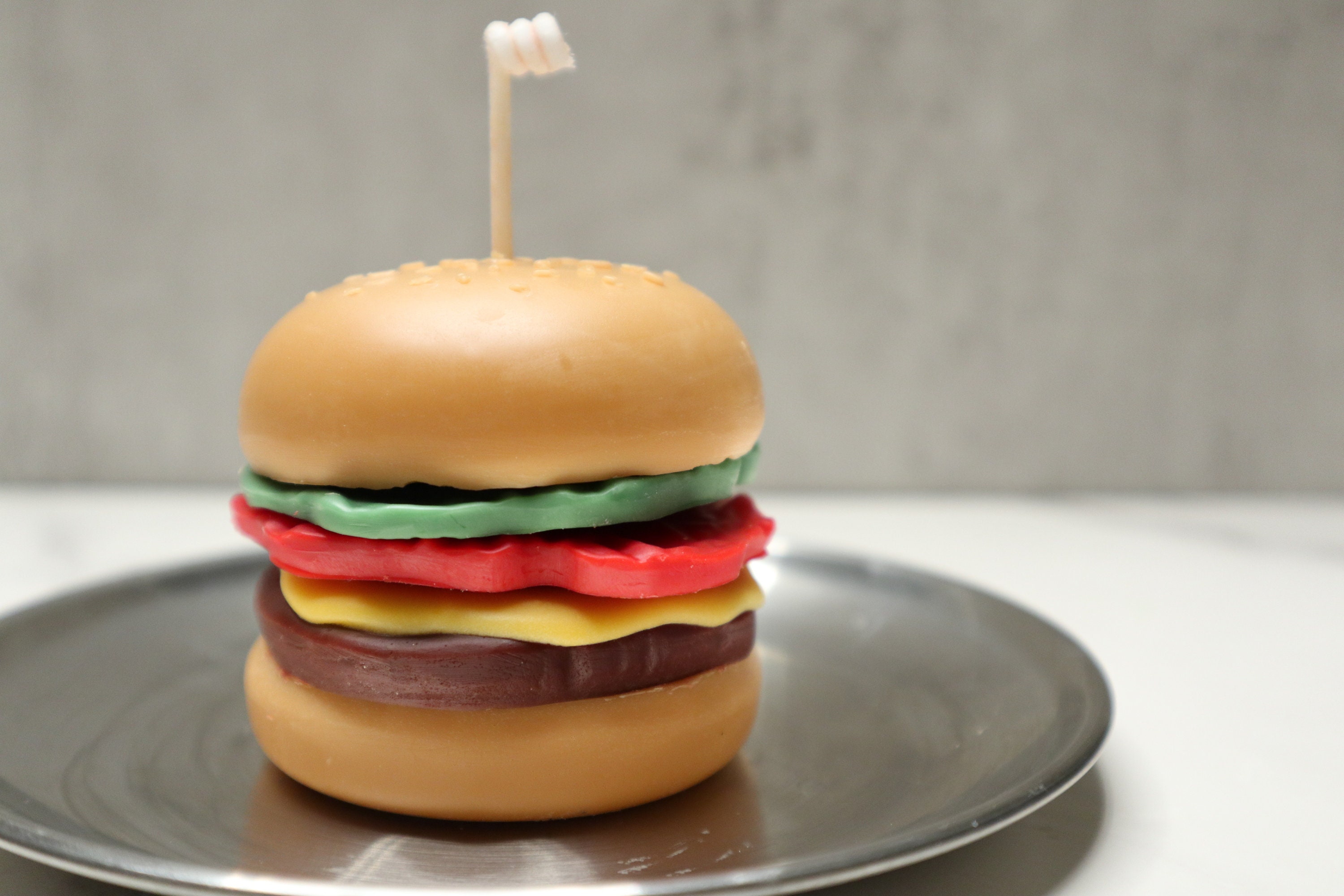 Cheeseburger Candle – Unique Bakery Scented Food Candle, Realistic ...