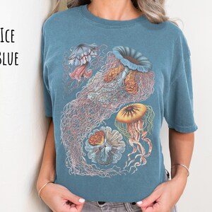 Vintage Unisex Jellyfish Shirt, Aesthetic Tshirt, Goblincore T-shirt ...