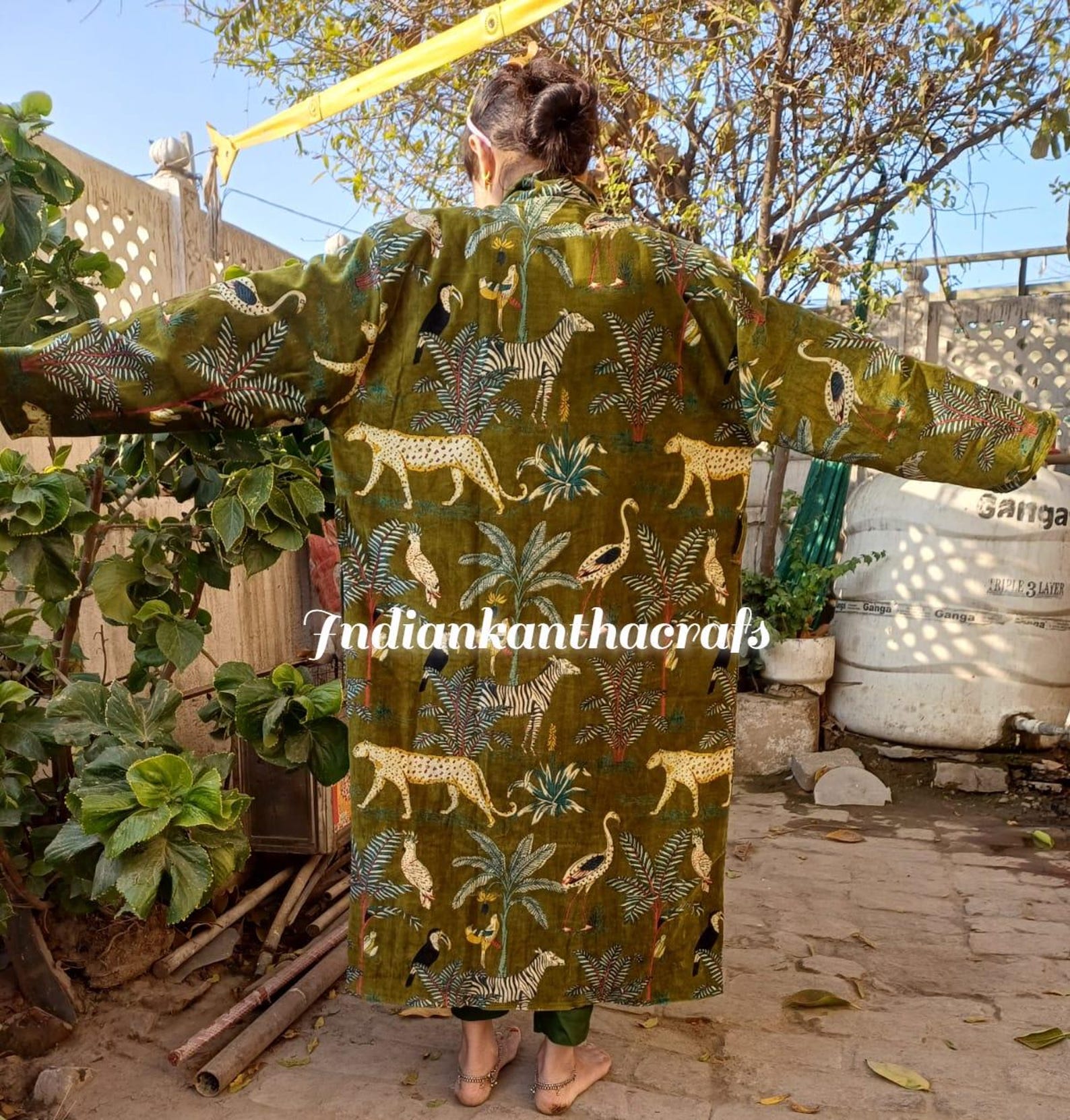 Green Jungle Print Velvet Kimono Robes, Morning Tea Velvet Coat ...