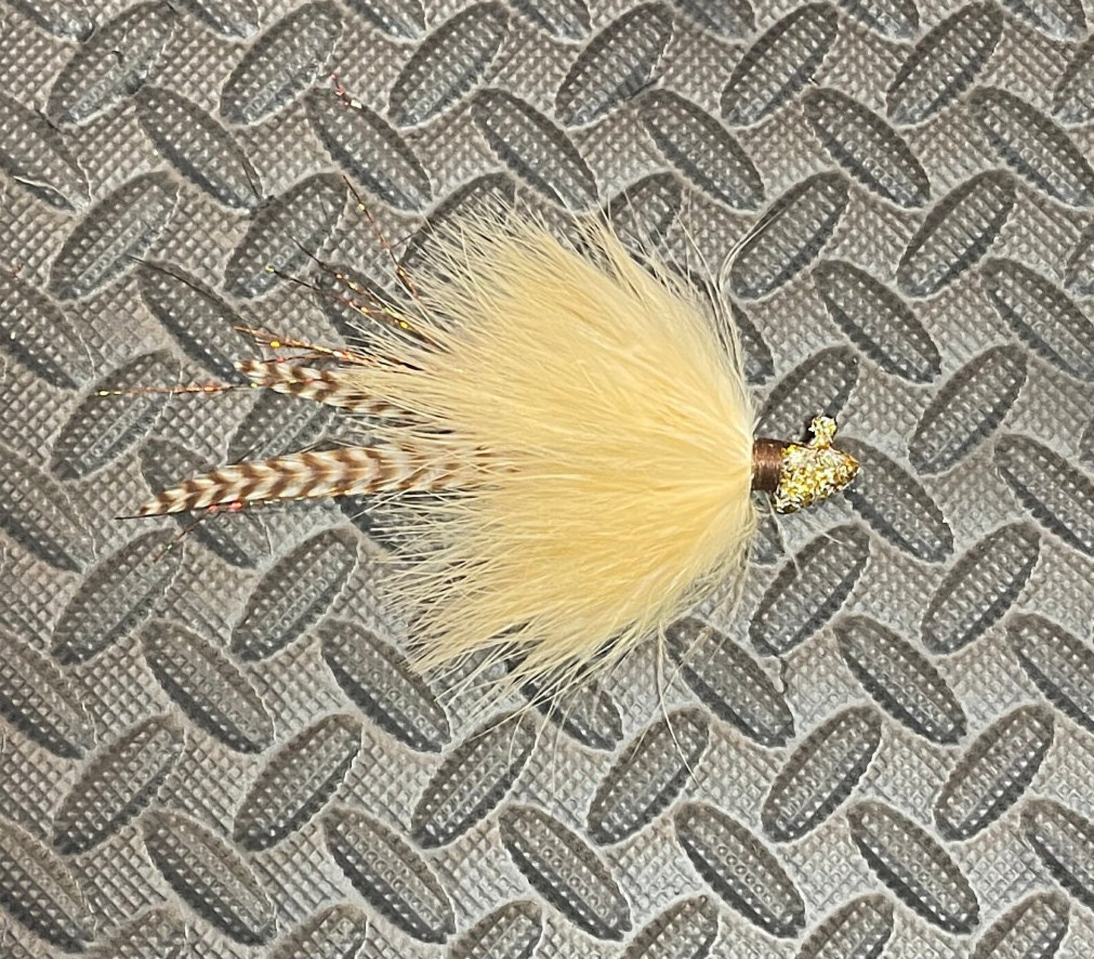 3 Pack of Custom Marabou Swim Jigs 1/4 Ounce-blonde Bomber - Etsy