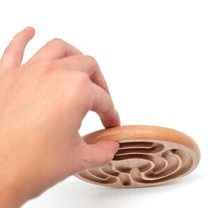 Radial Pocket Finger Labyrinth Ideal for Mindful Breathing, Handheld ...