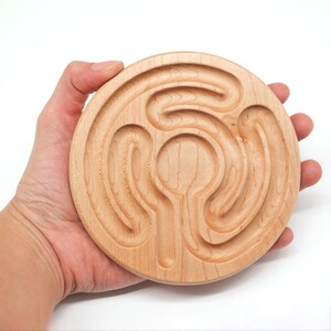 Radial Pocket Finger Labyrinth Ideal for Mindful Breathing, Handheld ...