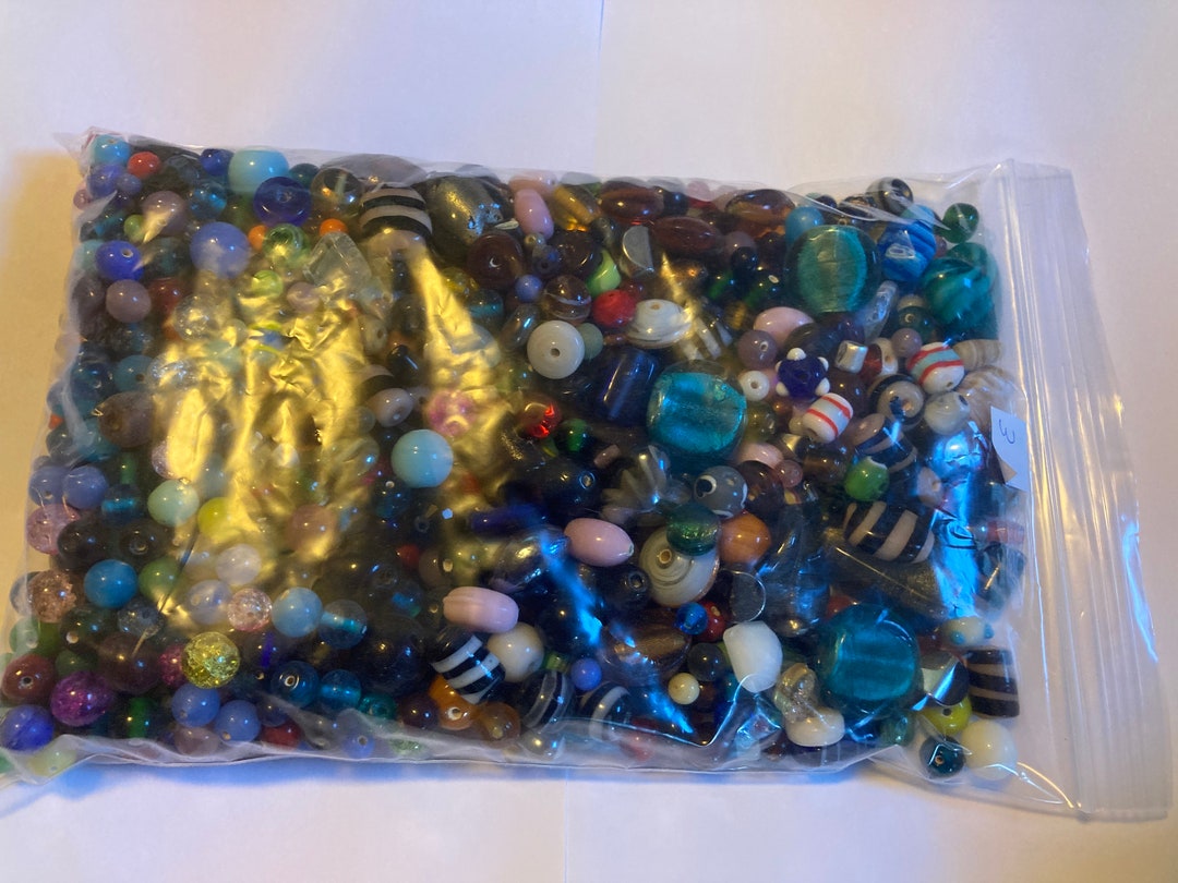 1 Kilo Assorted Mixed Colours & Sizes Foil Lamp Work Glass Beads No.3 ...