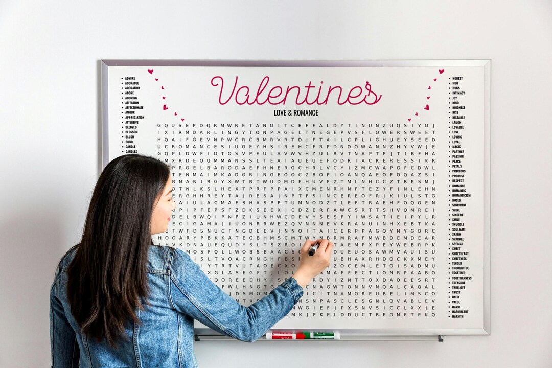 Giant XXL Valentine's Day Word Search Game - 100 Words - 3 Printable ...