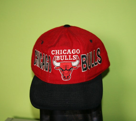 RARE Chicago Bulls Snapback Hat- Basketball caps -vin… - Gem