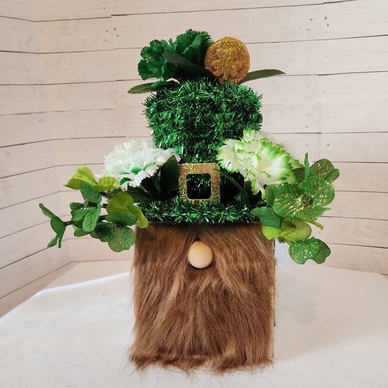 Gnome Centerpiece - Etsy