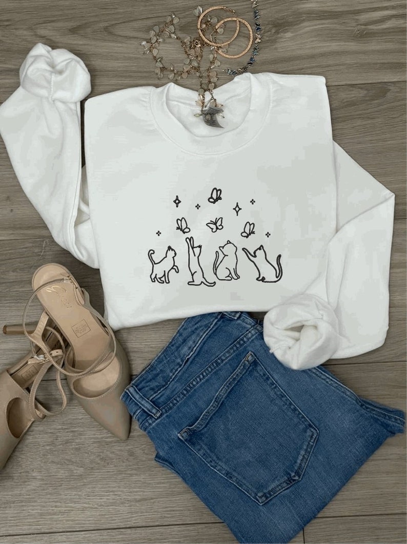 Embroidered Spring Cat Mom Sweatshirt Mother Day Sweatshirt Women Lover ...