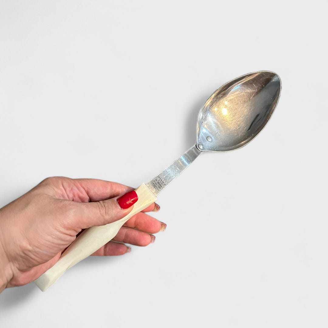 CUTCO Model 1718 Basting Spoon With Classic White Handle,cutco Cutlery ...