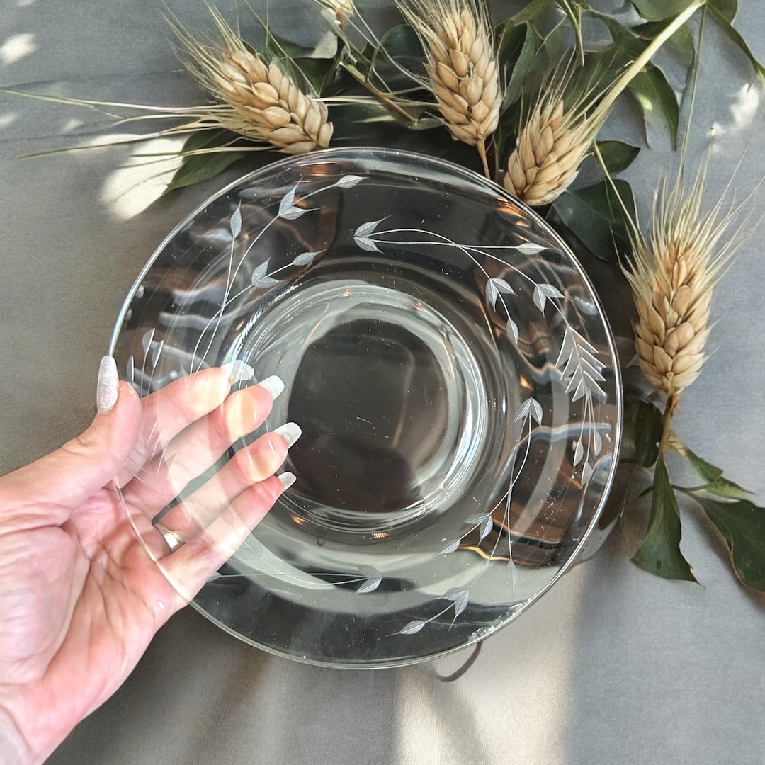 Vintage Clear Glass With Etched Wheat Pattern Plates, 8" Clear Etched ...