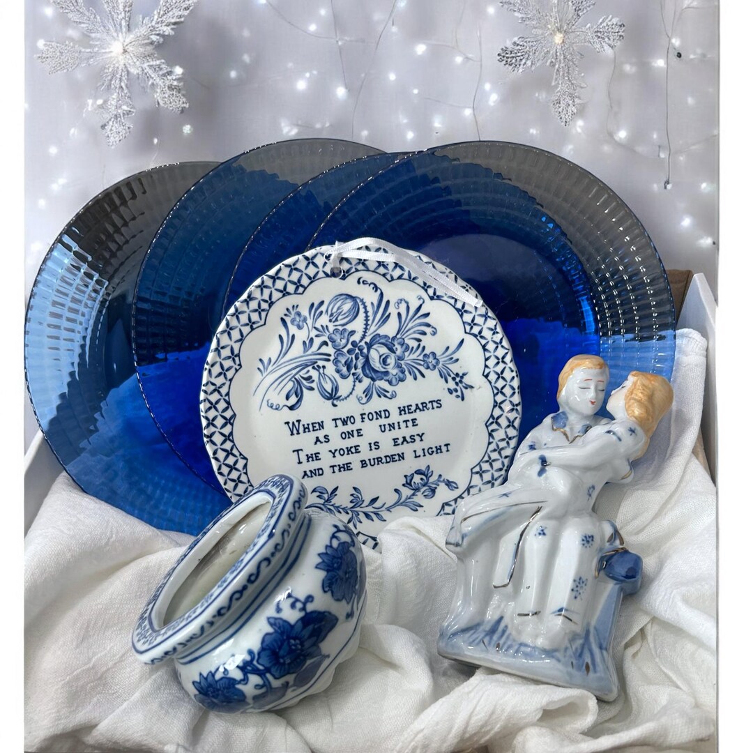 Christmas Gift Box Collection Ready for Gifting, Vintage Gift, Cobalt ...