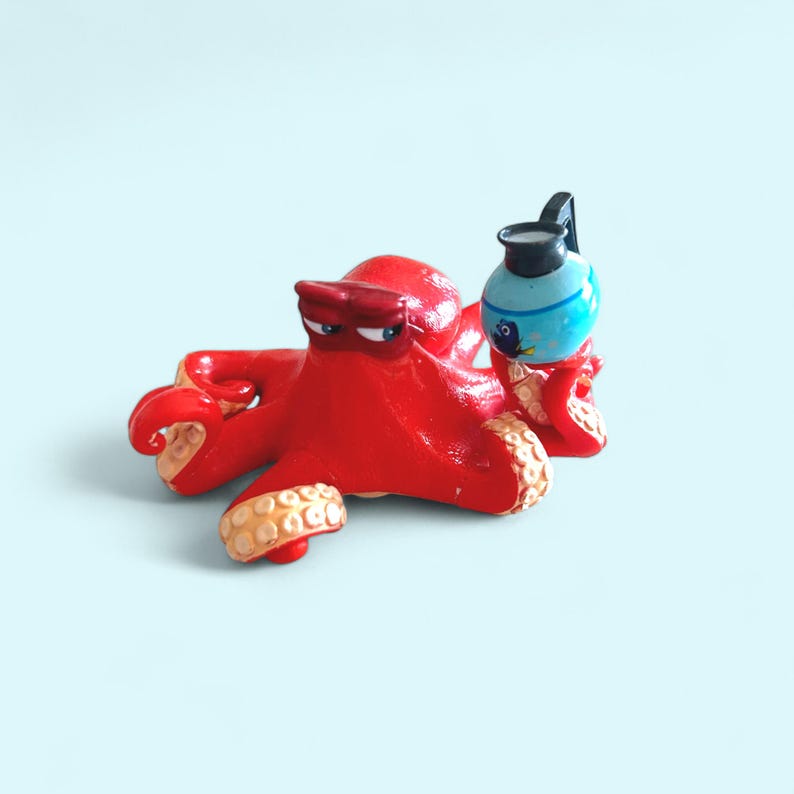 Finding Dory Disney Pixar Plastic Figure Hank the Octopus W/dory in ...