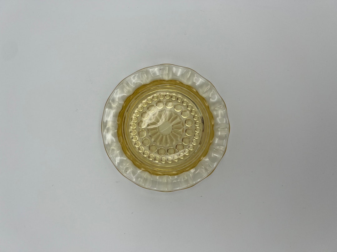 Vintage Retro MCM Yellow Glass possibly Jeannette Glass Coasters ...