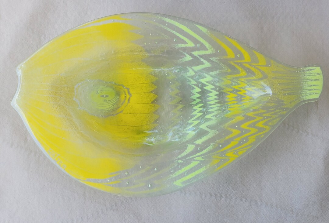 Large Vintage Walter Glass 14x8 Yellow Fish Bowl - Etsy