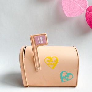Personalized Heart Conversations Peach Mailbox Party Favor, Valentine ...