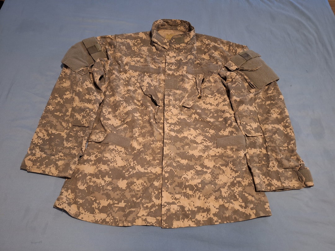 Us Army Acu Camo Aircrew Combat A2cu Coat Size Large Regular Used Etsy