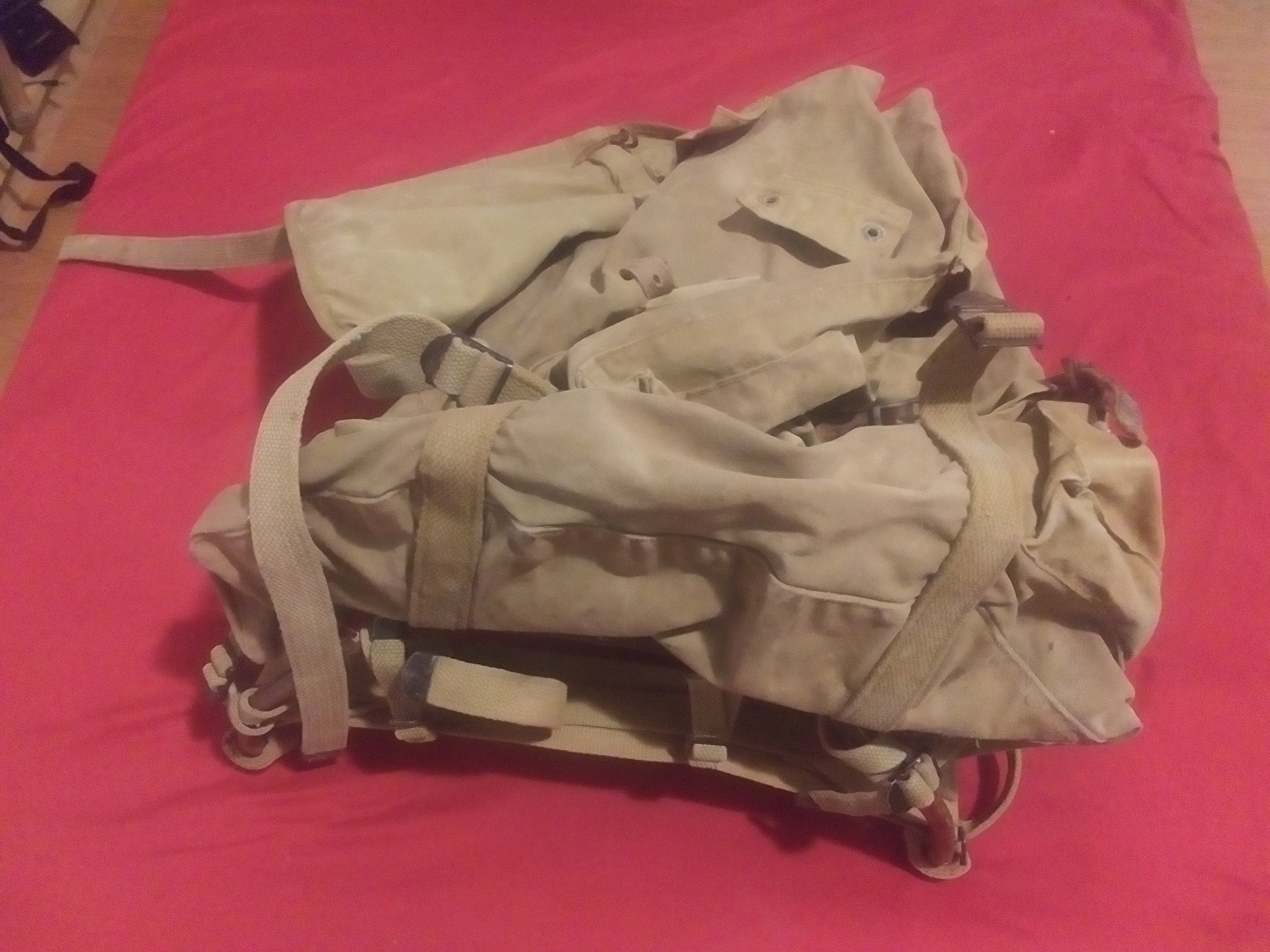 U.S. Army WWII Rucksack With Metal Frame Used - Etsy