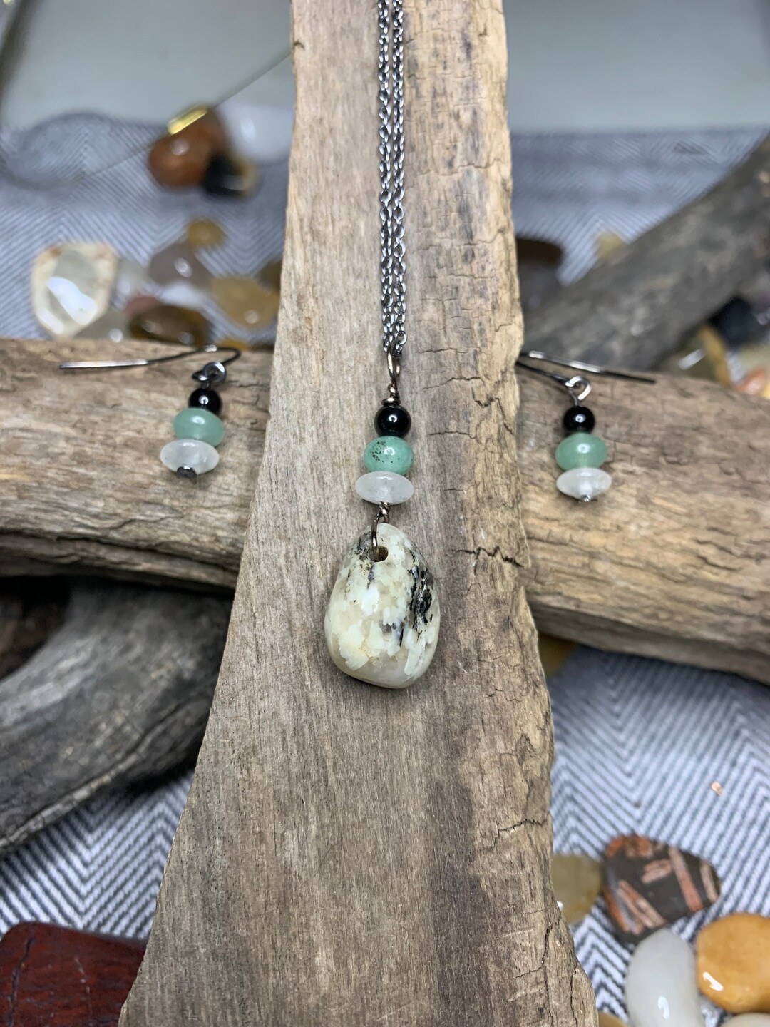 Natural Rock Jewelry Set With Black and White Granite Rock and Mint ...
