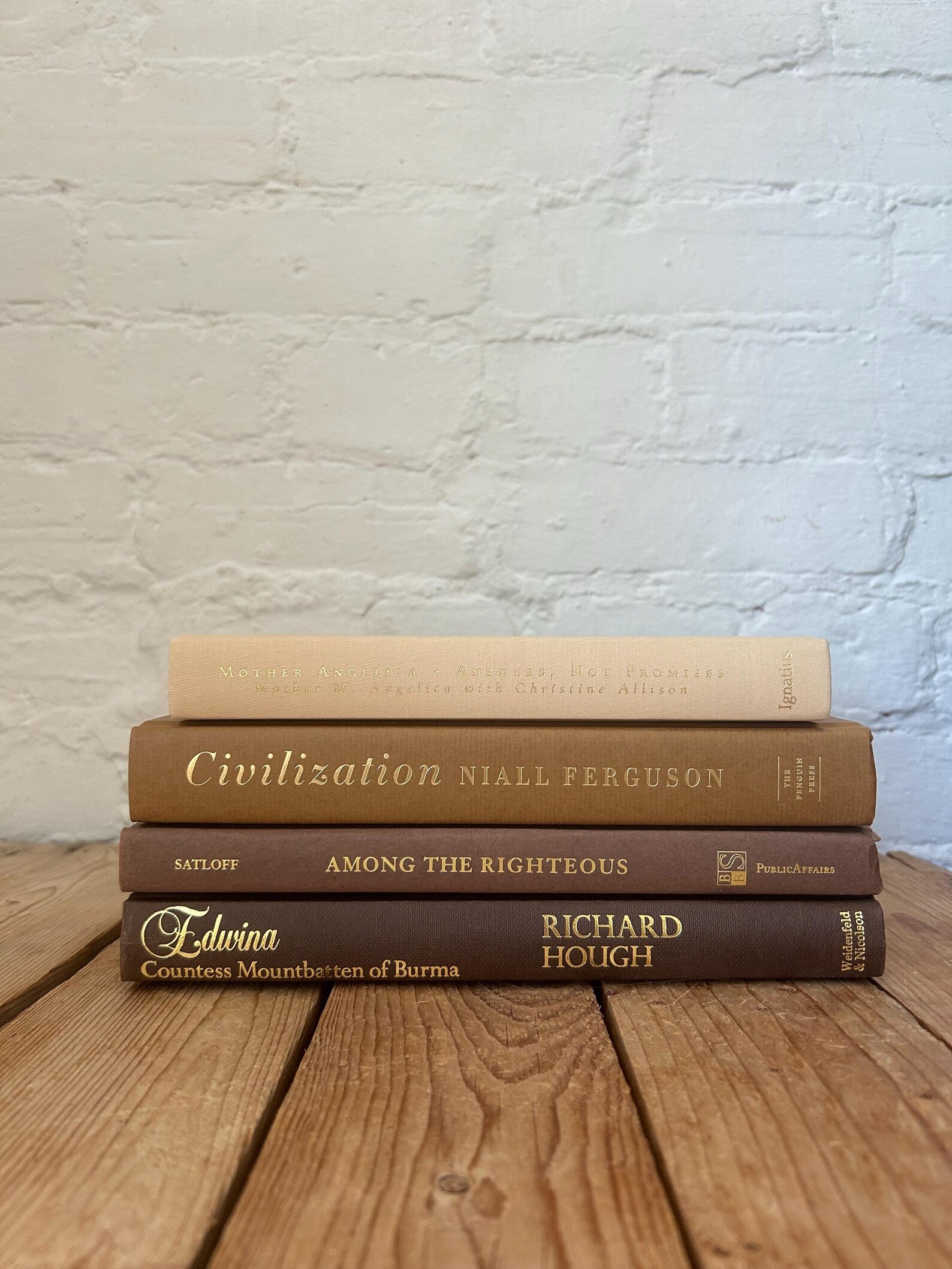 Brown Ombré Book Stack, Monochromatic Decor Books With Brown Beige ...
