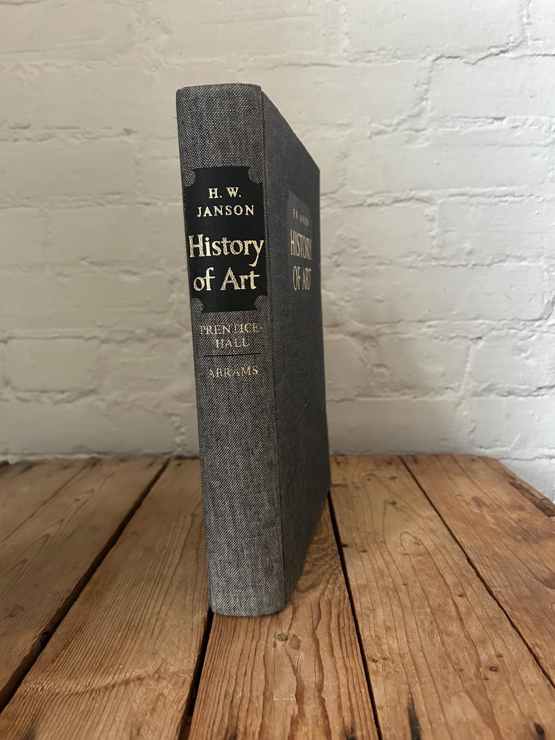 Coffee Table Book - Bluey Gray Vintage Coffee Table Book ’history of ...