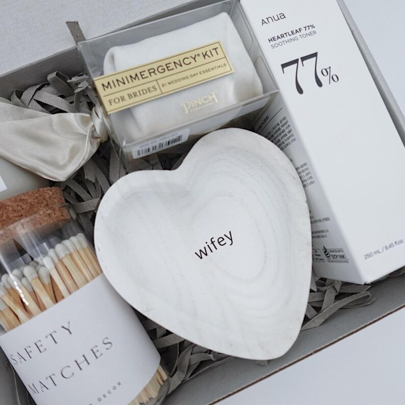 Bridal Box, Gift for Bride, Bridal Shower Gift, Bridesmaid Proposal Box ...