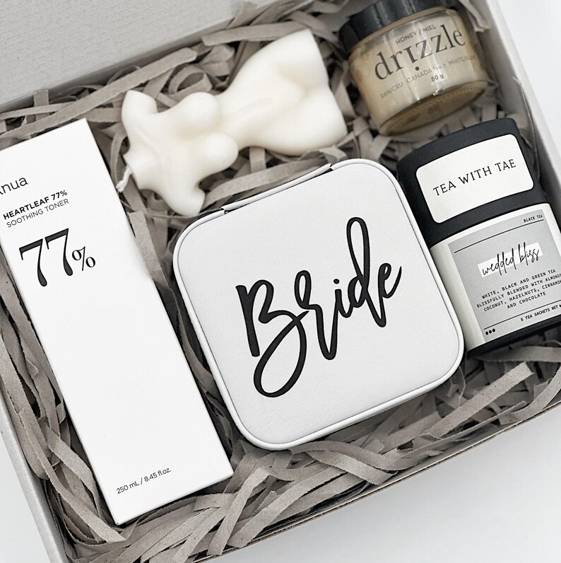 Bridal Box, Gift for Bride, Bridal Shower Gift, Bridesmaid Proposal Box ...