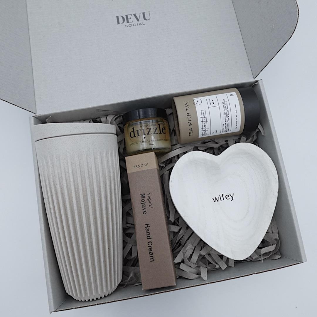 Bridal Box, Gift for Bride, Bridal Shower Gift, Bridesmaid Proposal Box ...