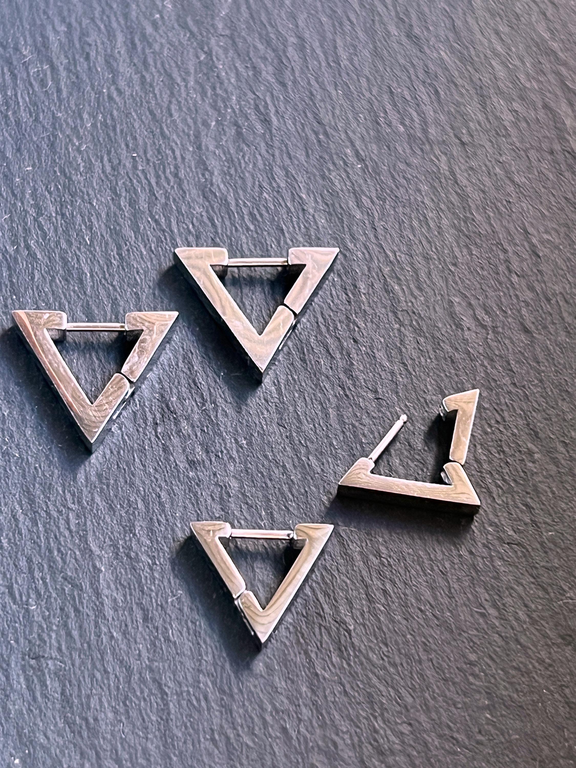 Men's Triangular Earring Made of Hypoallergenic Stainless Steel. Silver ...
