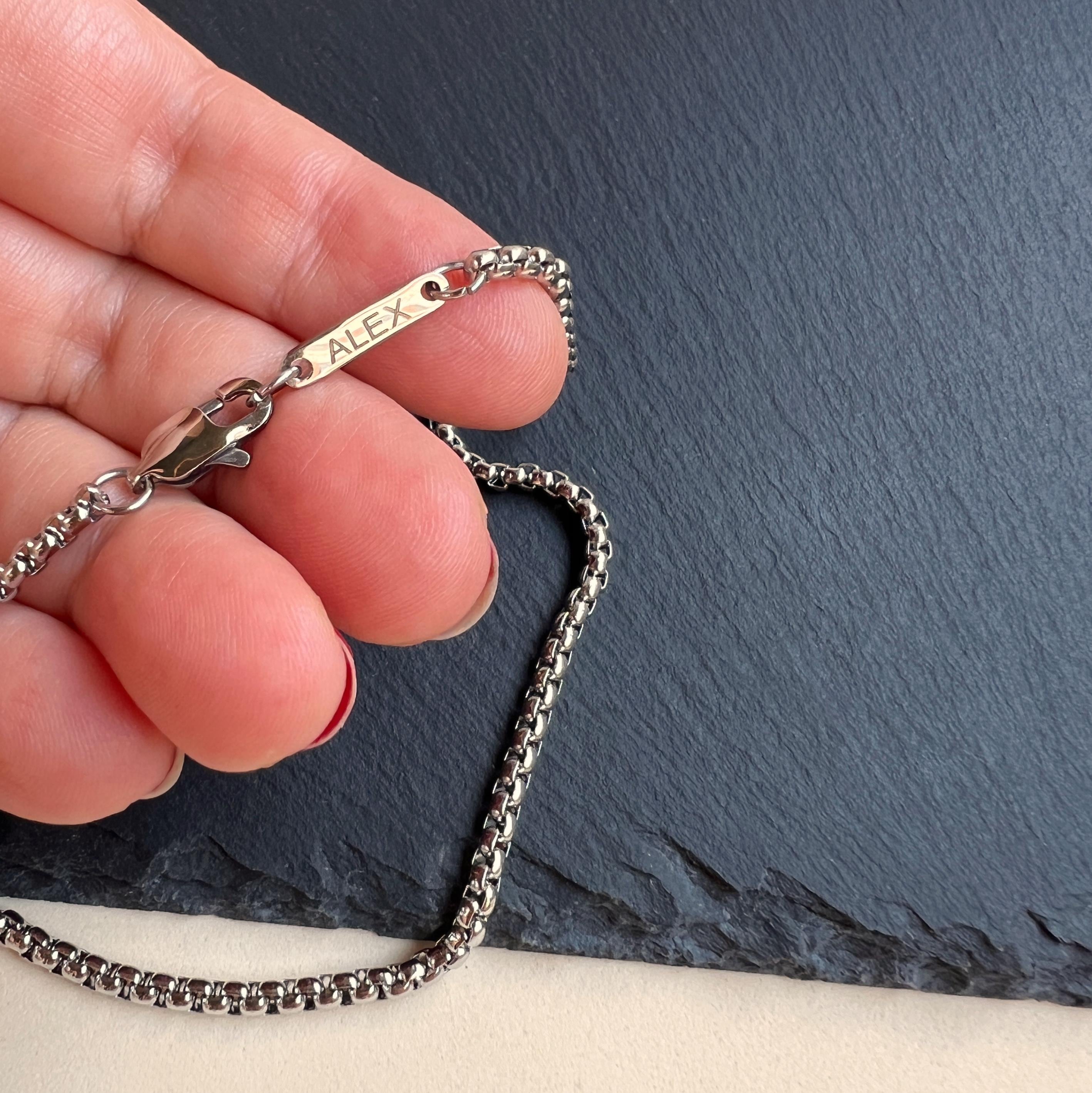 Personalized Men's Stainless Steel Chain Bracelet in Silver. Box Chain ...