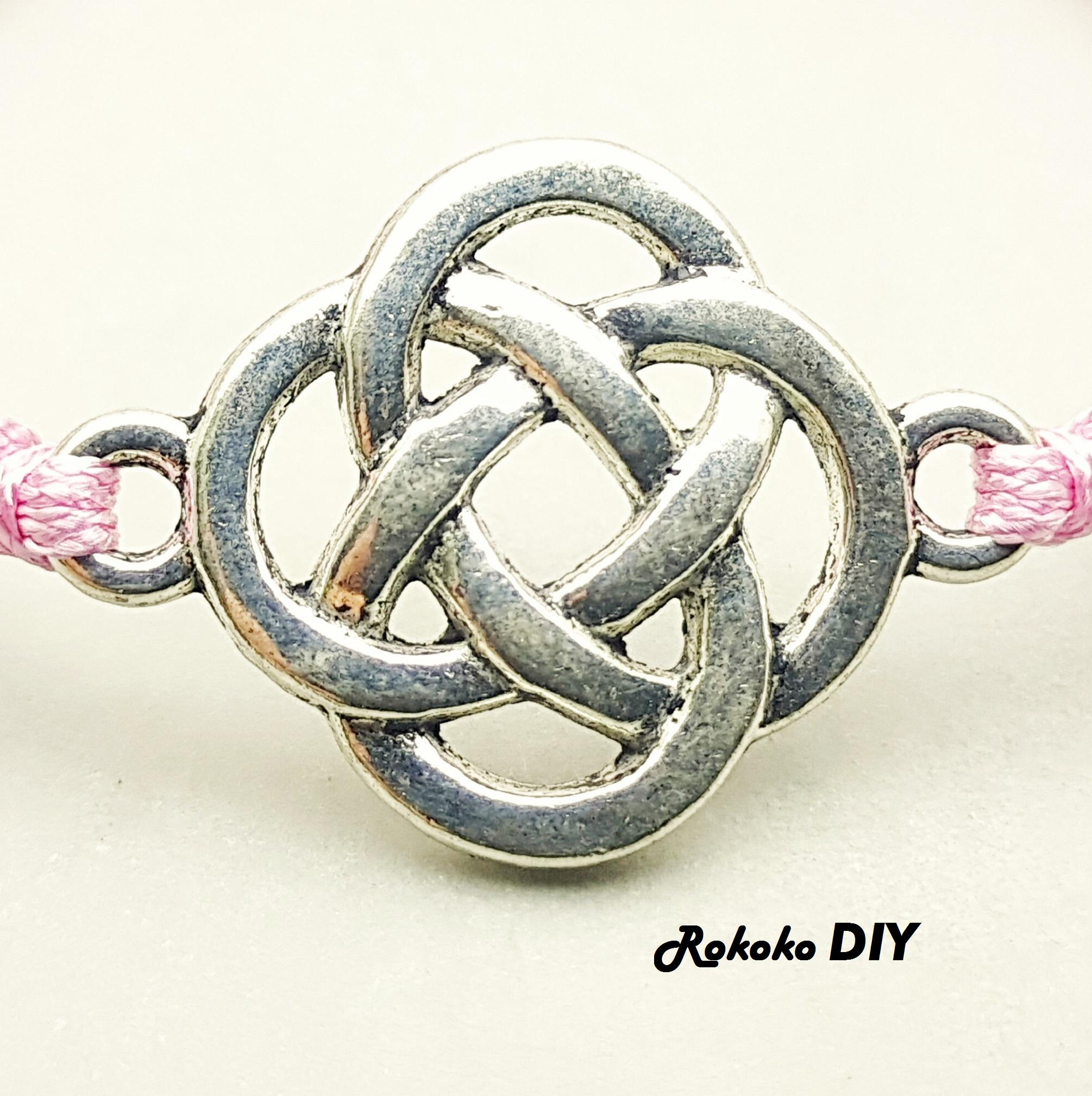 Celtic Knot Charm Macrame Bracelet. Personalized Knotted Bracelet ...