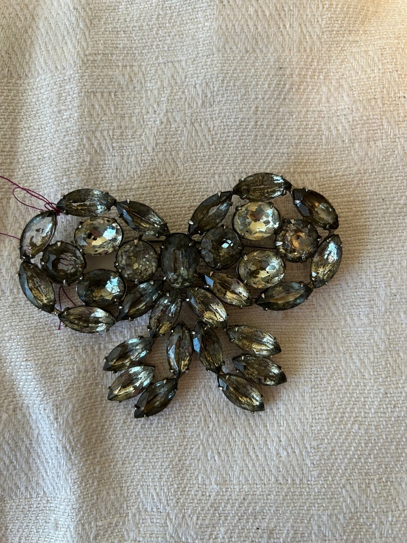 Vintage Rhinestone Bow Pin: Large Statement Brooch - Etsy