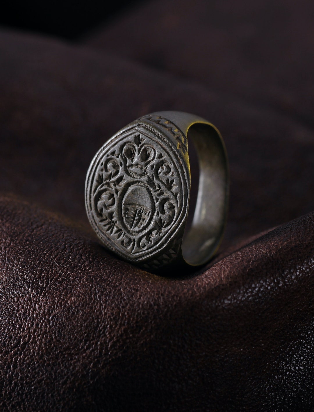 Vintage Signet Ring Genuine Medieval Jewelry Vintage Ring Before 1700s ...