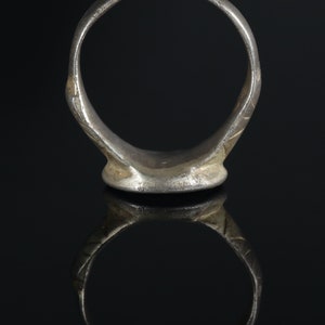 Early Islamic Oval-shaped Ring With Floral Ornament Ancient Rare Signet ...