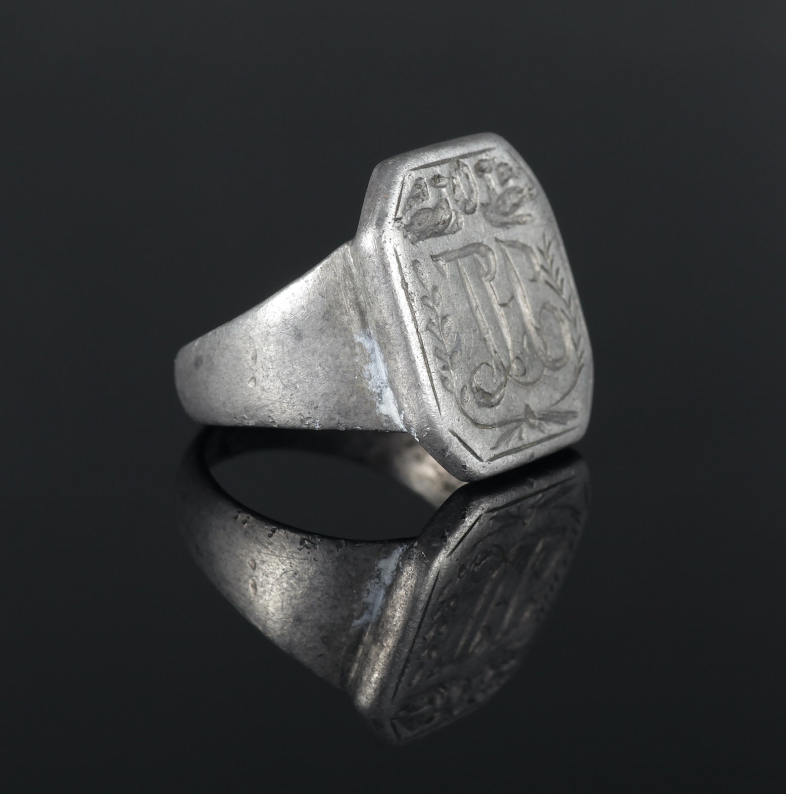 Engraved Initial Silver Signet Ring, Medieval Artifact, Size Q1/2 - Etsy