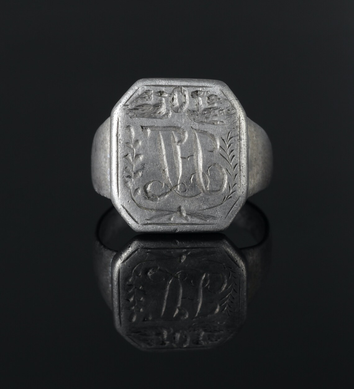 Engraved Initial Silver Signet Ring, Medieval Artifact, Size Q1/2 - Etsy