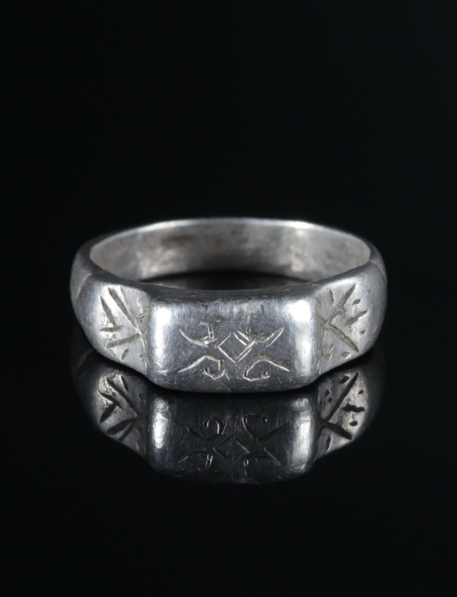Vintage Silver Signet Ring, Medieval Floral Engraved Artifact - Etsy