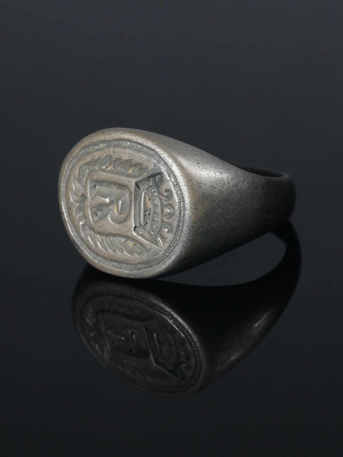 Signet Ring With Family Coat of Arms Tin Bronze Antique Ring Unique ...