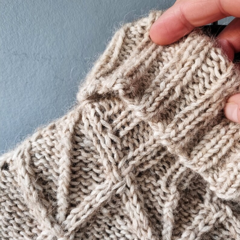 Graphic Sweater, Knitting Pattern for Graphic Sweater - Etsy