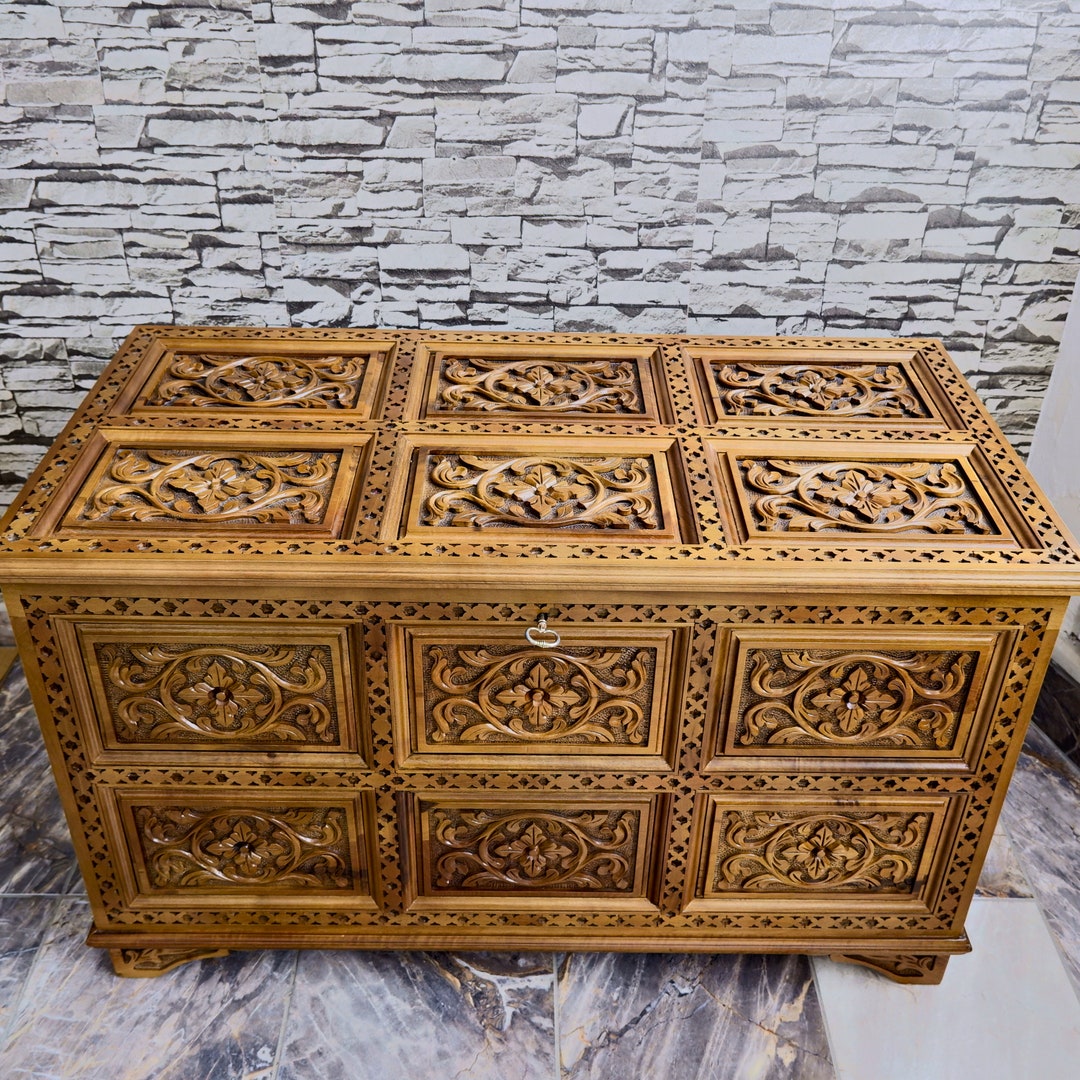 Hand Carved Walnut Wood Trunk, Large Decorative Coffee Table, Cedar ...