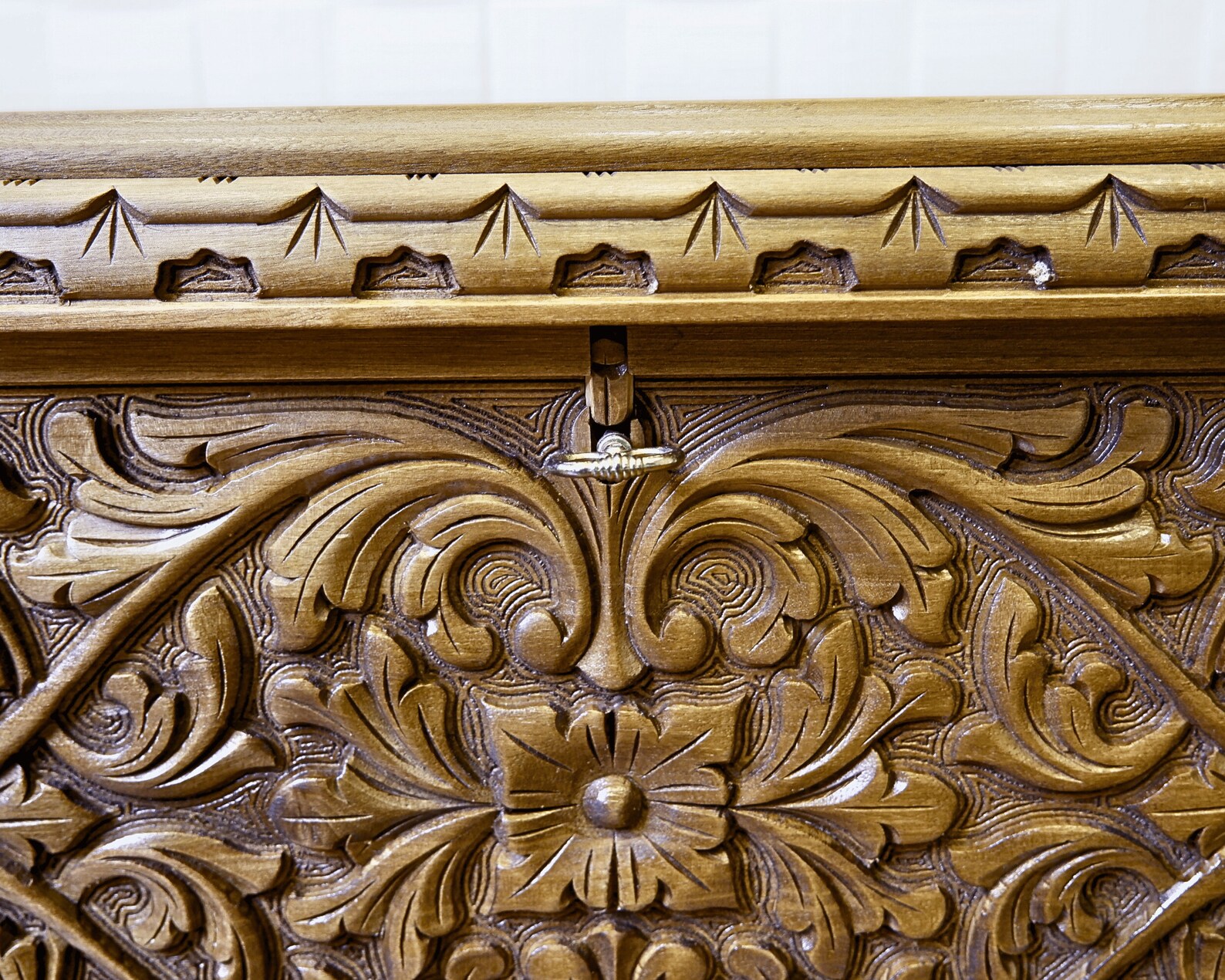 Hand Carved Walnut Wood Trunk – Secret Lock, Decorative Chest - Etsy