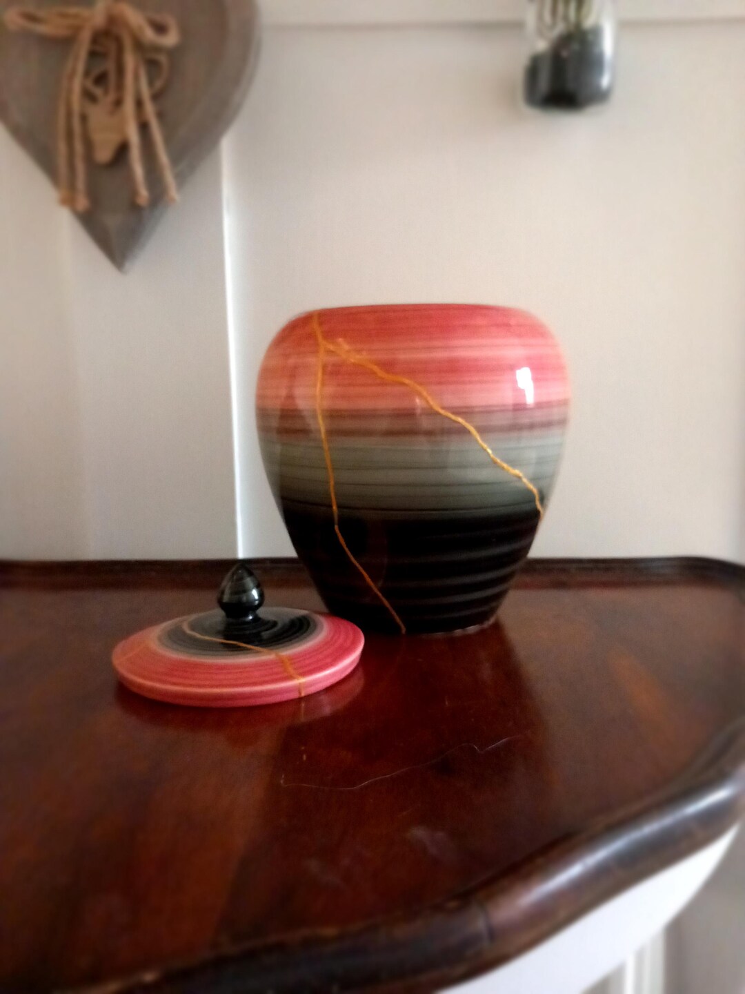 Kintsugi Jar - Vintage 1960s Wedgwood & Co Jar - Etsy