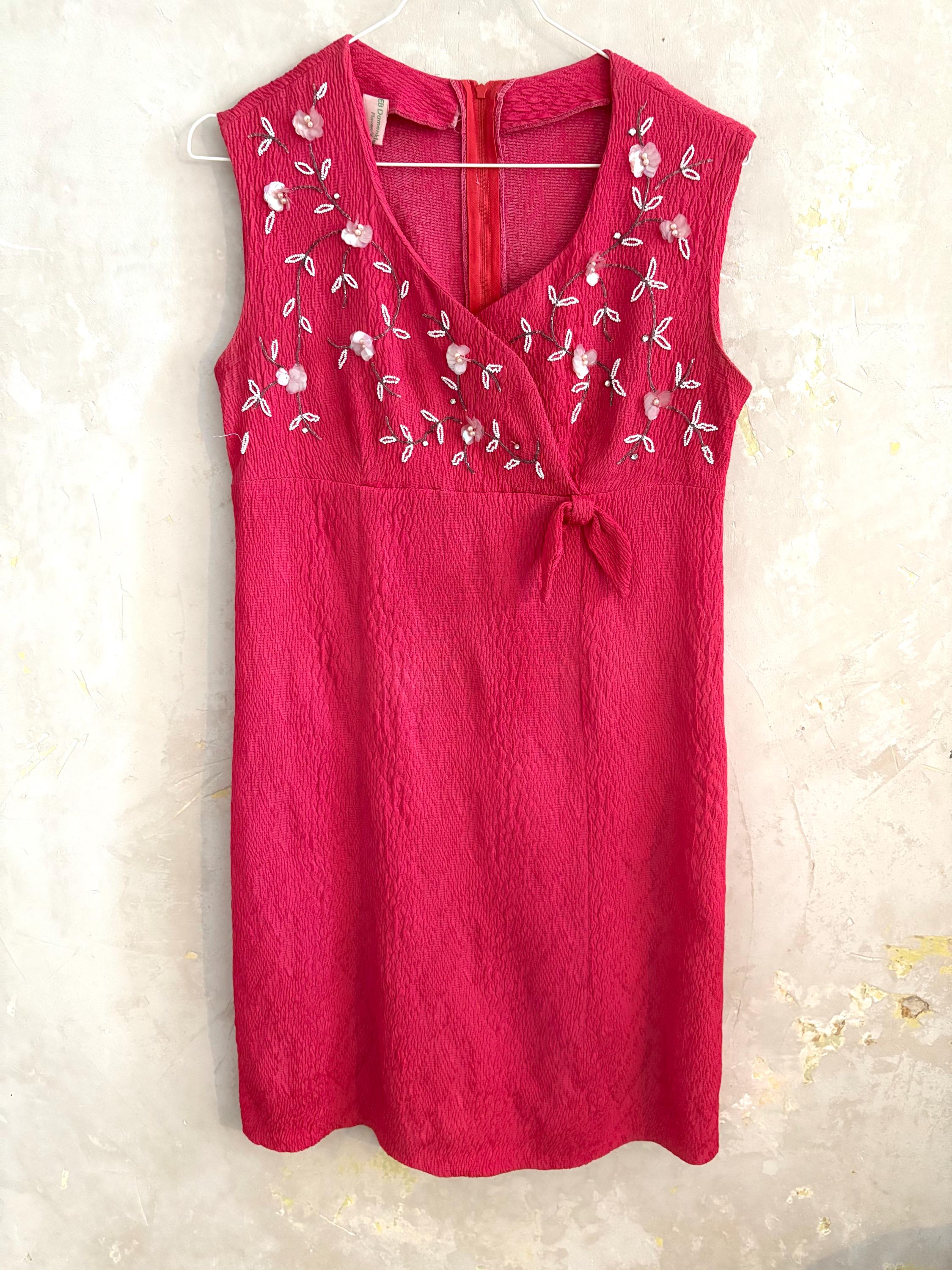Mini abito vintage anni '60-'70 con perline — rosa mod, senza maniche ...