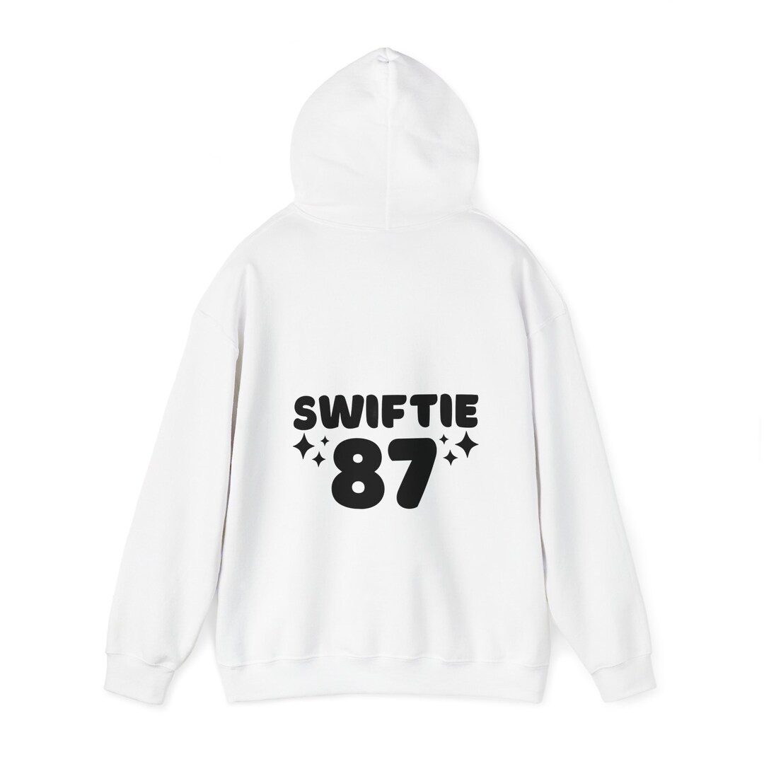 Swiftie, Taylor Swift, Travis Kelce, Football, Funny, Swiftie ...