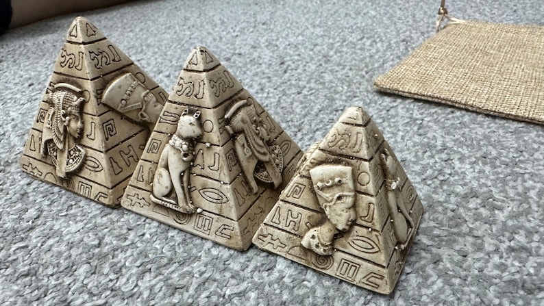Pyramids Model Gift , 3 Pyramids and a Bag - Etsy
