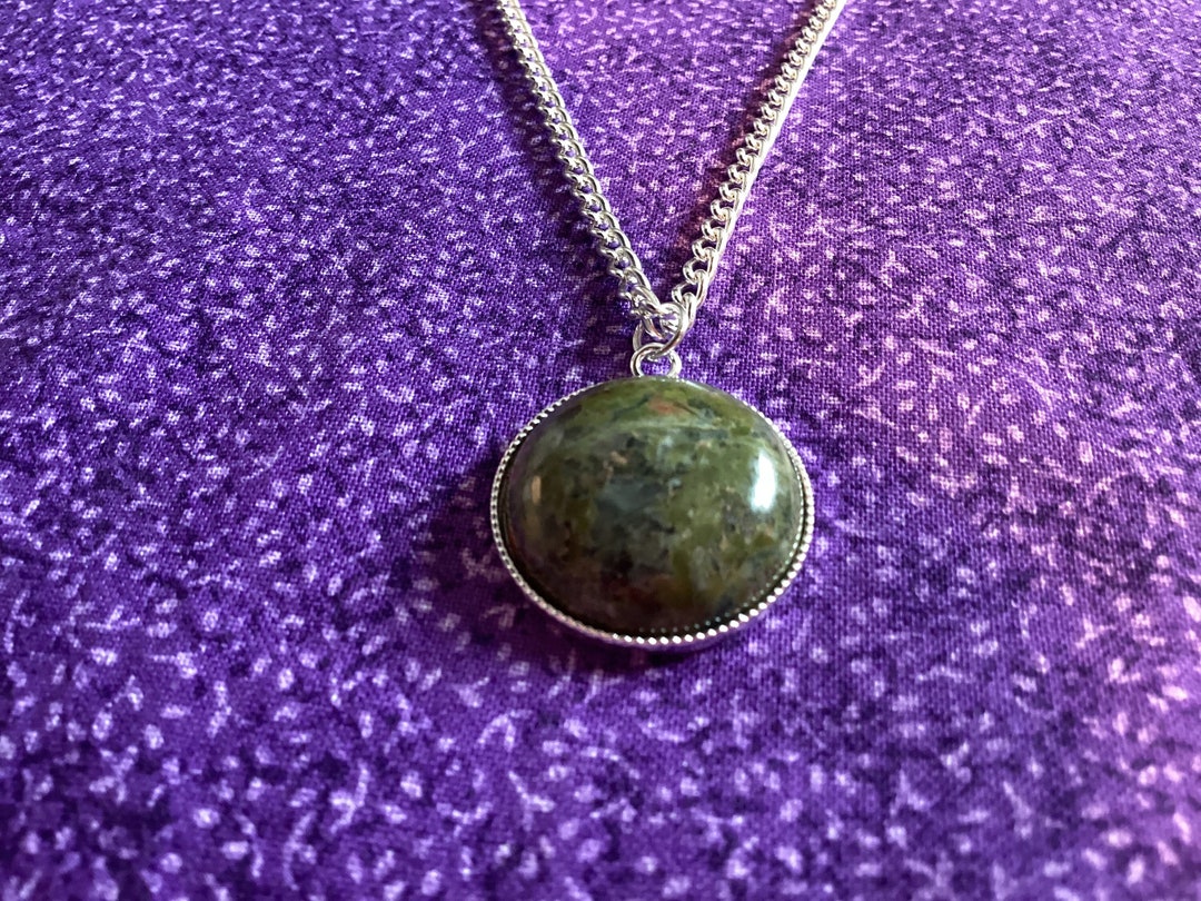 Pendant Necklace of Vision, Balance and Spirituality - Etsy