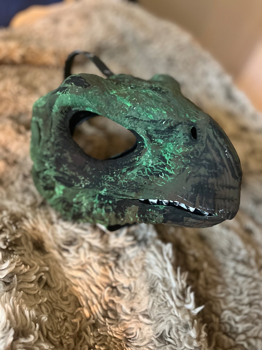 Forest Themed Therizinosaurus Mask! - Etsy