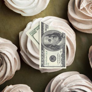 Edible Money Cake Topper & Cupcake Toppers | Dollar Bills Birthday Cake ...