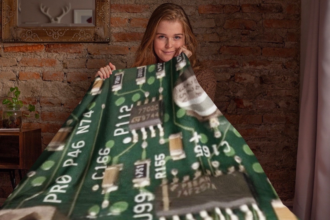 PCB Blanket, Circuit Board Throw Bedding Sofa Cover, Motherboard Geeky ...