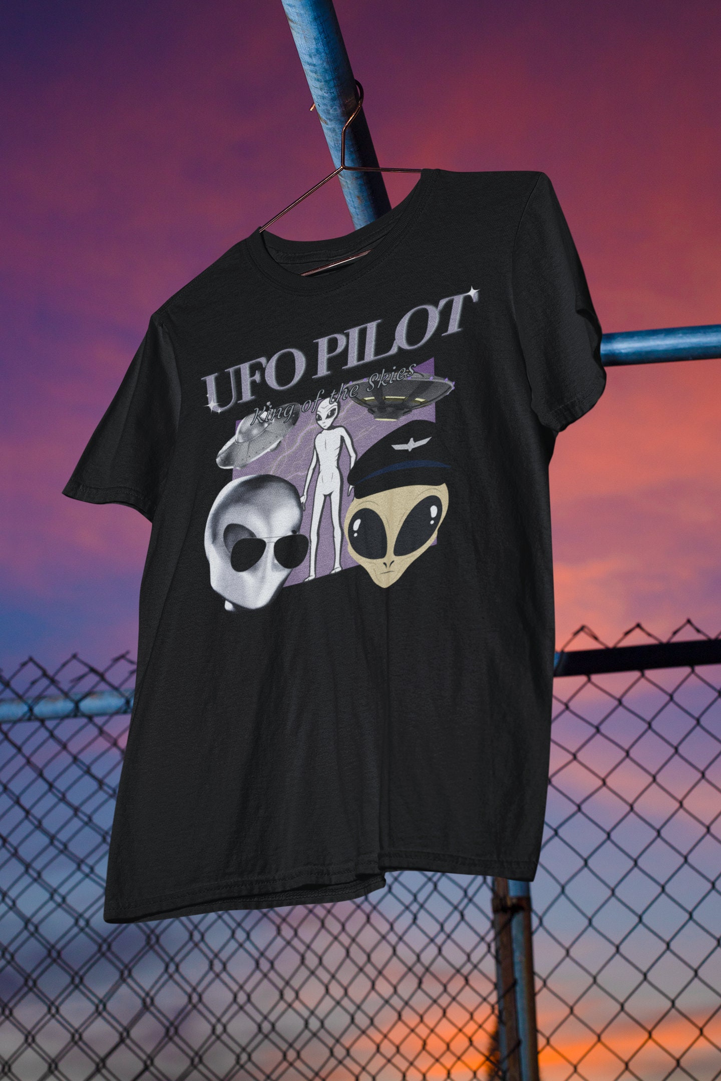 UFO Pilot Homage T-shirt With Alien Cryptid Weirdcore Graphic - Etsy