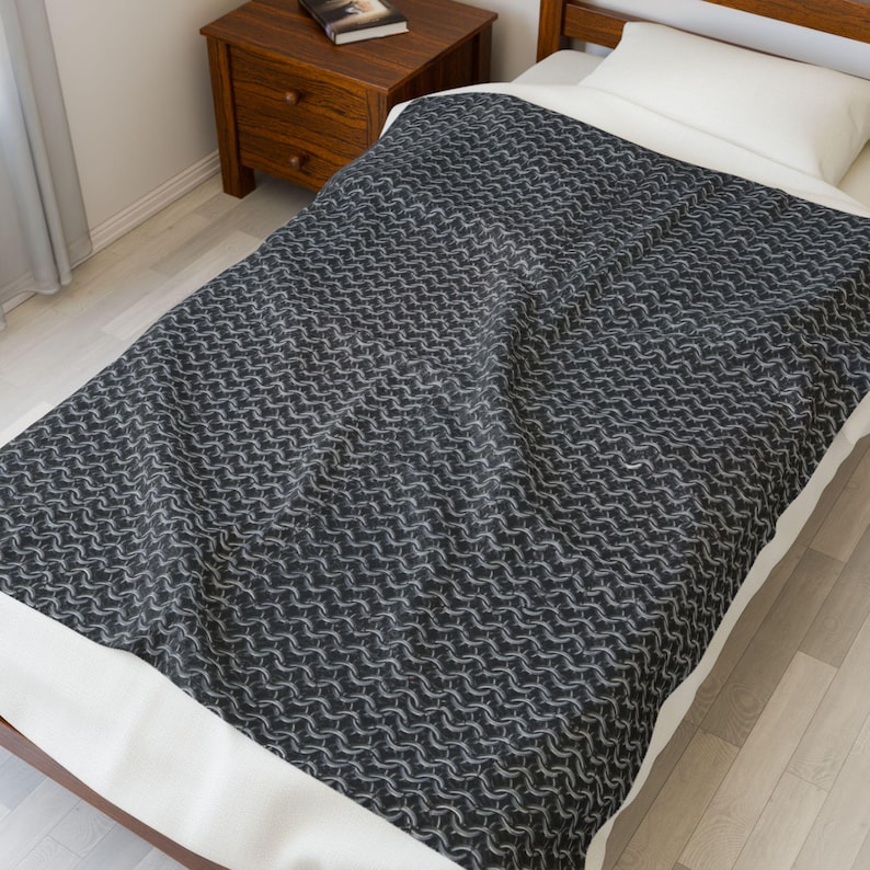 Chainmail Blanket, Medieval Knight Armor Throw, Fantasy Decor, DND ...