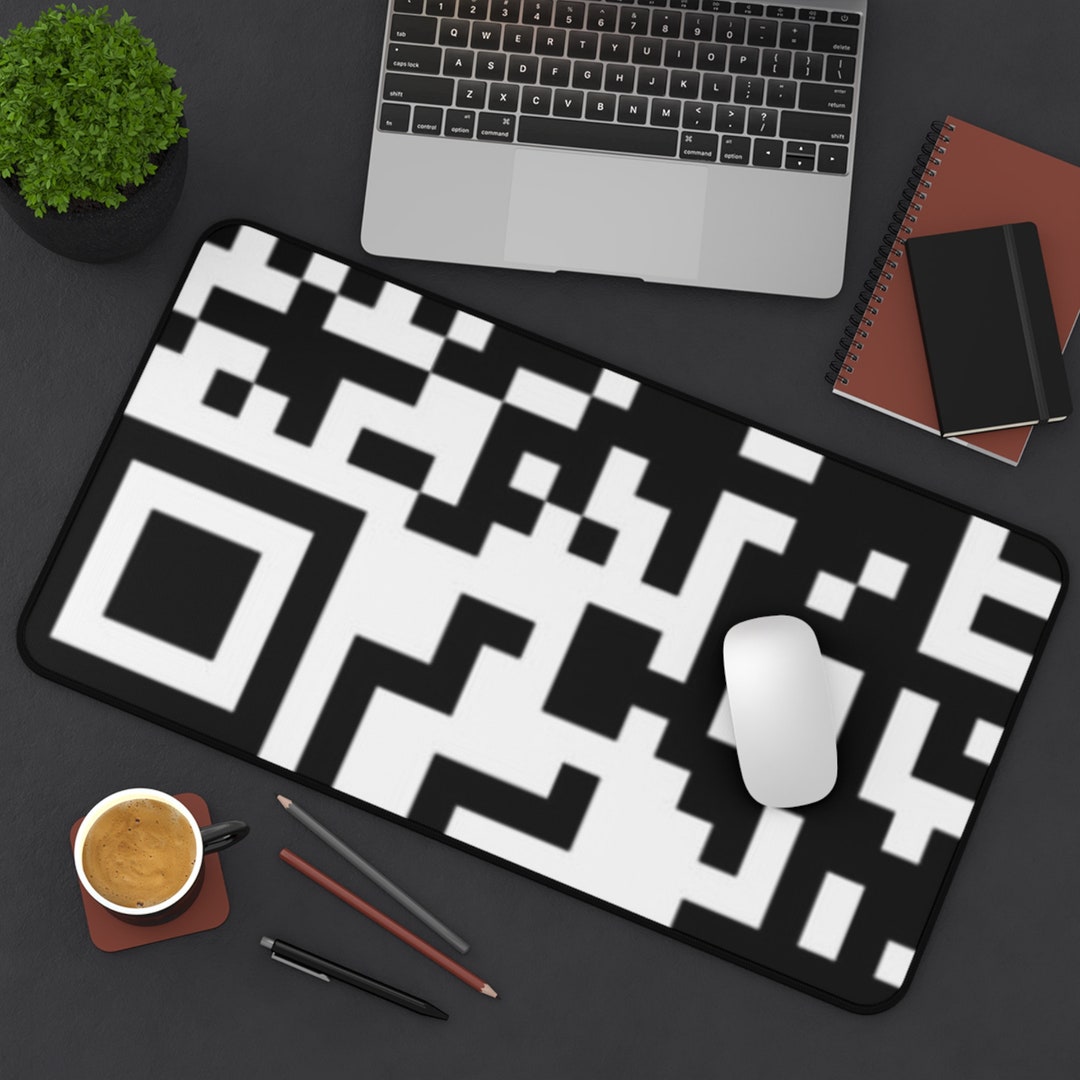 QR Code Desk Mat, Black and White Computer Mat, PC Gamer Gift, Tech ...